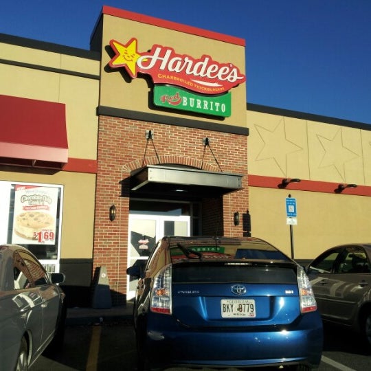 Hardee's - Fast Food Restaurant in Columbus