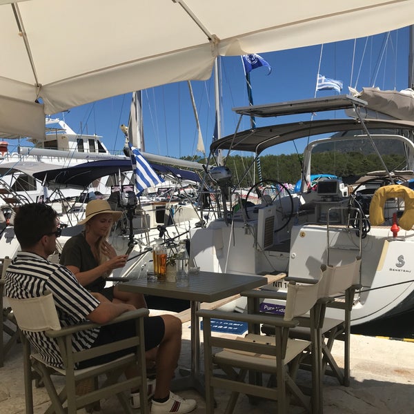 Le Passage - 9 tips from 228 visitors