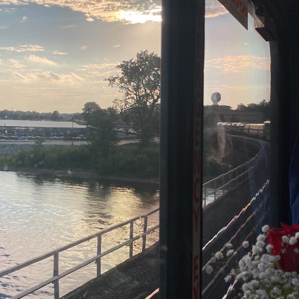 Amtrak - Fort Madison Station (FMD) - 1 tip