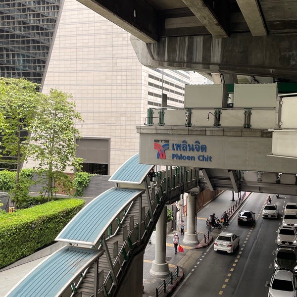BTS เพลินจิต (Phloen Chit) E2 - Rail Station in Pathum Wan