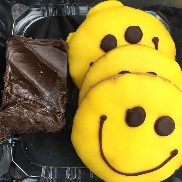 Servatti Pastry Shop & Deli - Deli in Crestview Hills