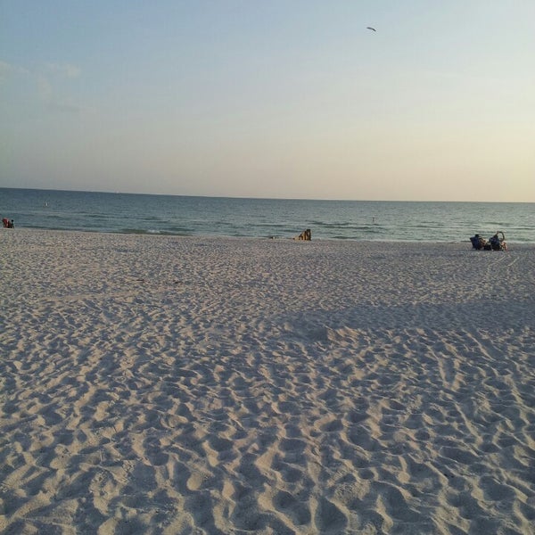Madiera Beach Marina - Harbor or Marina in Madiera Beach