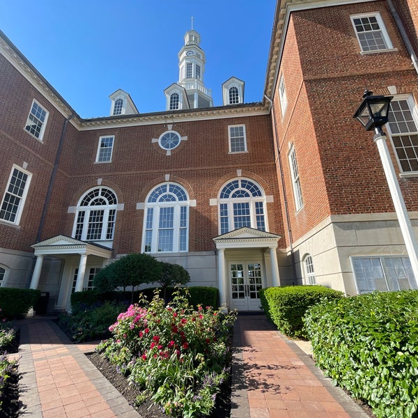 Carmel City Hall - City Hall in Carmel