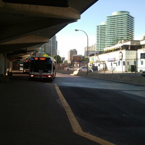 Finch GO Bus Terminal - Willowdale - Toronto, ON
