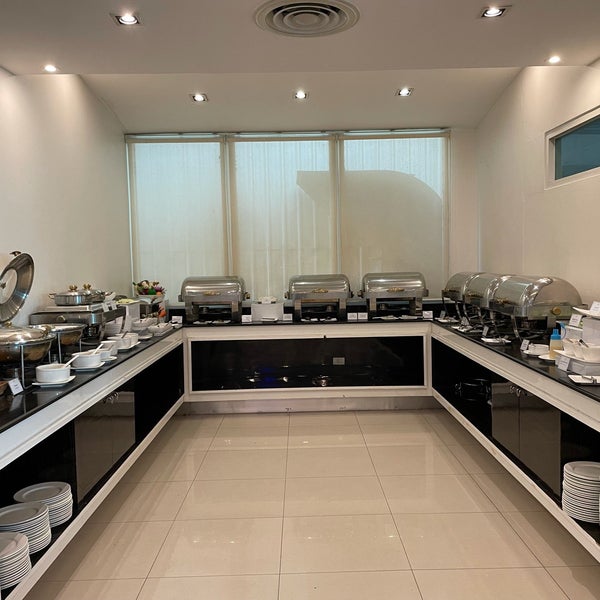 Essence Restaurant - 1 tip