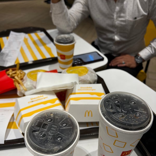McDonald's / McCafé - 4 tips