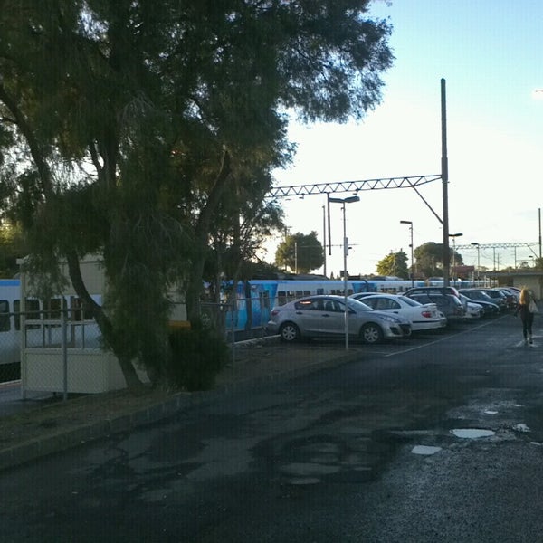 Regent Station - Rail Station in Reservoir