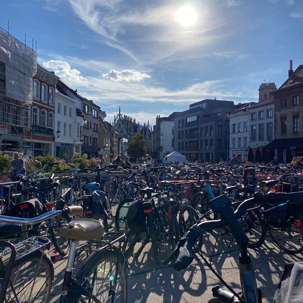 Veemarkt - 4 tips from 4726 visitors