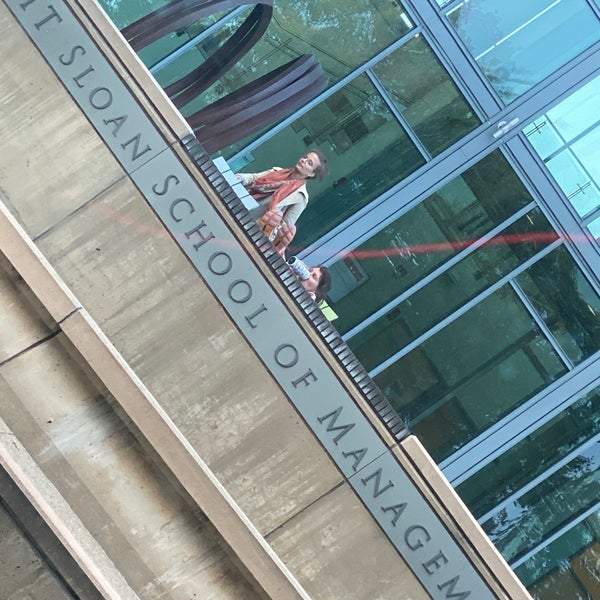 MIT Sloan School of Management, Building E-62 - College Academic ...