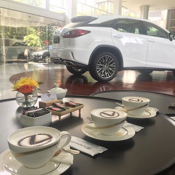 Lexus Gallery - Menteng - 2 tips from 137 visitors
