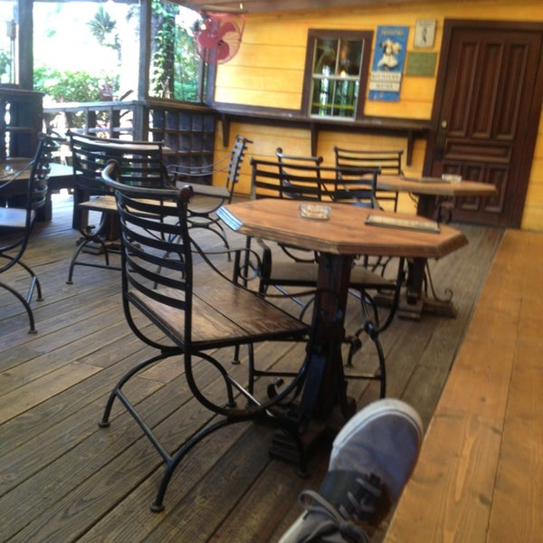 Under the Volcano - Bar