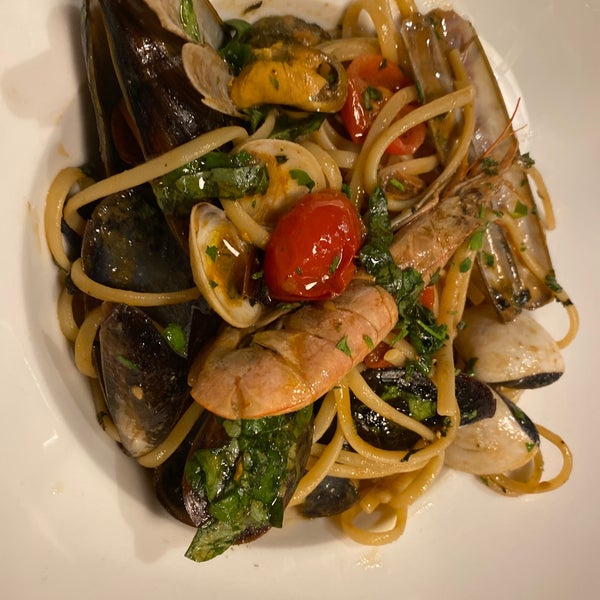 Luzzu Restaurant and Lido - 6 tips from 213 visitors