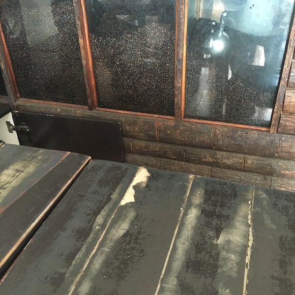 Rust Resto/Bar - 4 tips