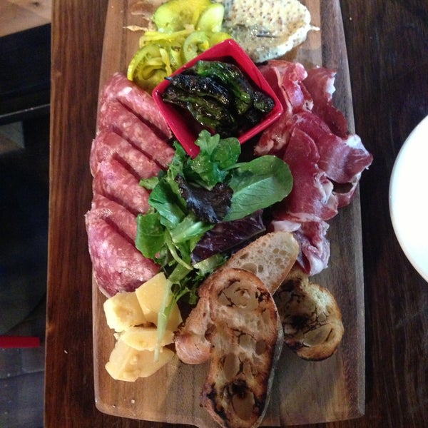 The Salty Pig - New American Restaurant in Boston