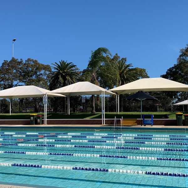 Enfield Olympic Swimming Pool - Swimming Pool in Enfield