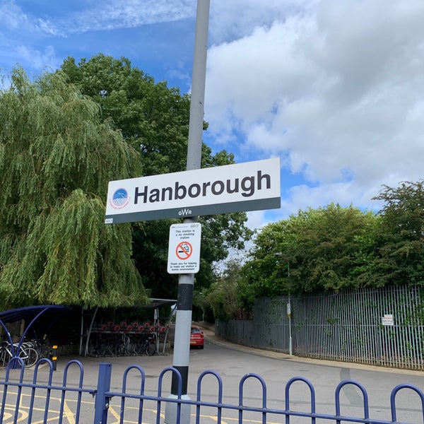 Hanborough Railway Station (HND) - Rail Station in Oxfordshire