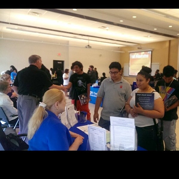 El Centro College - West Campus - Community College in West Dallas