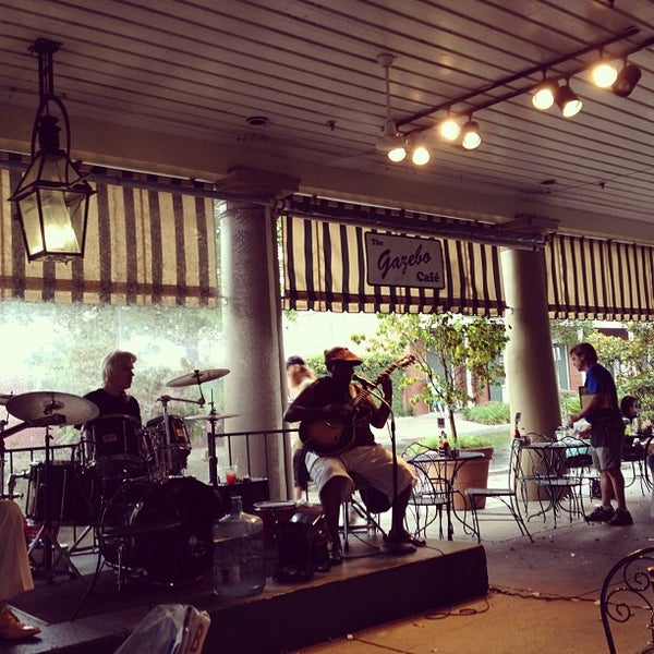 The Gazebo Cafe - French Quarter - 42 tips