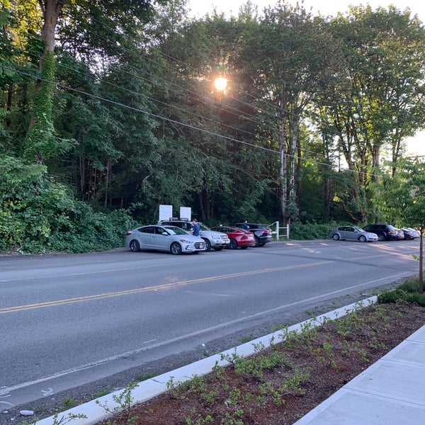 Big Tree Ridge Trailhead - Cougar Mountain - Hiking Trail in Issaquah