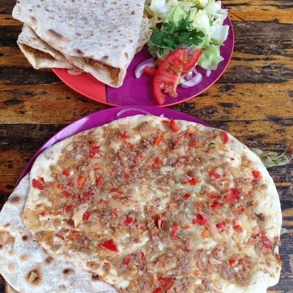 Urfa Dürüm - Sandwich Place in Porte Saint-Denis