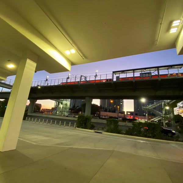 UTC Bus Transit Center - Bus Station in San Diego