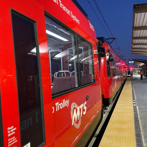UTC Bus Transit Center - Bus Station in San Diego