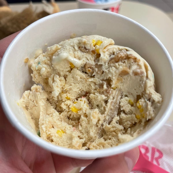 Dunkin' - Donut Shop in Springfield