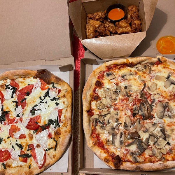 Doria's Pizzeria - Pizzeria in Summit