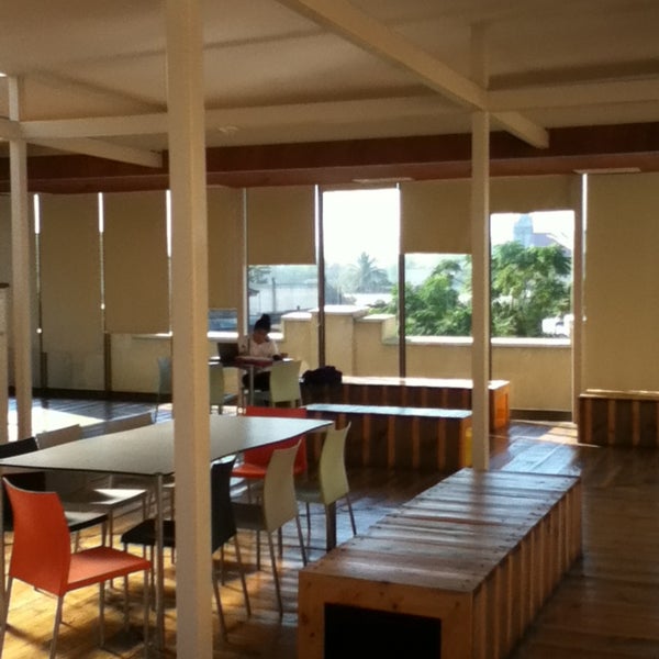 Biblioteca de Santiago - Library in Yungay