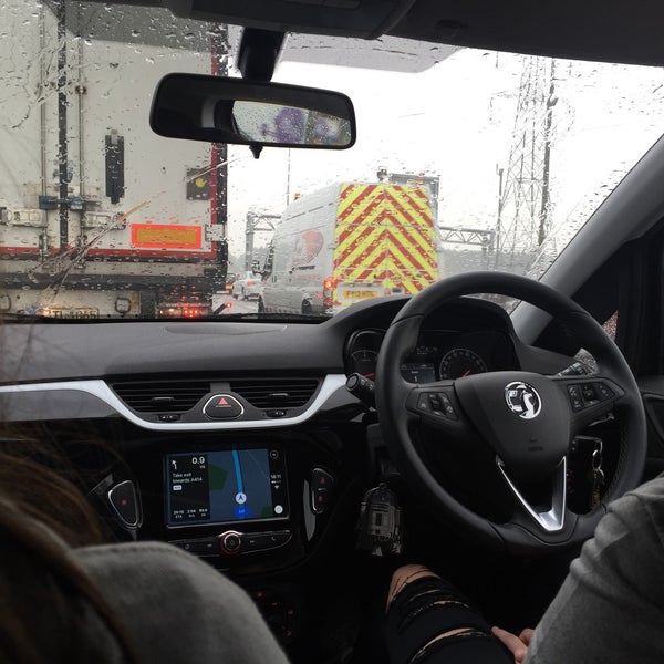 Photos at M25 Junction 16 / M40 Junction 1A - J16 / J1A