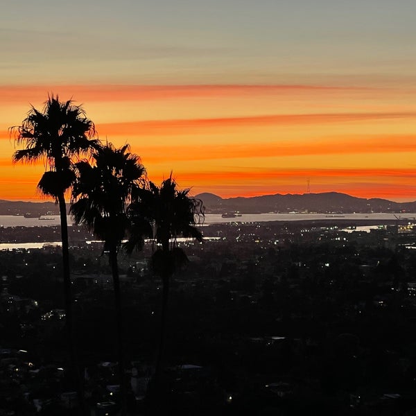 San Francisco Bay Area view point - Scenic Lookout in Oakland