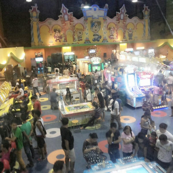 Tom's World - Arcade in Batasan Hills