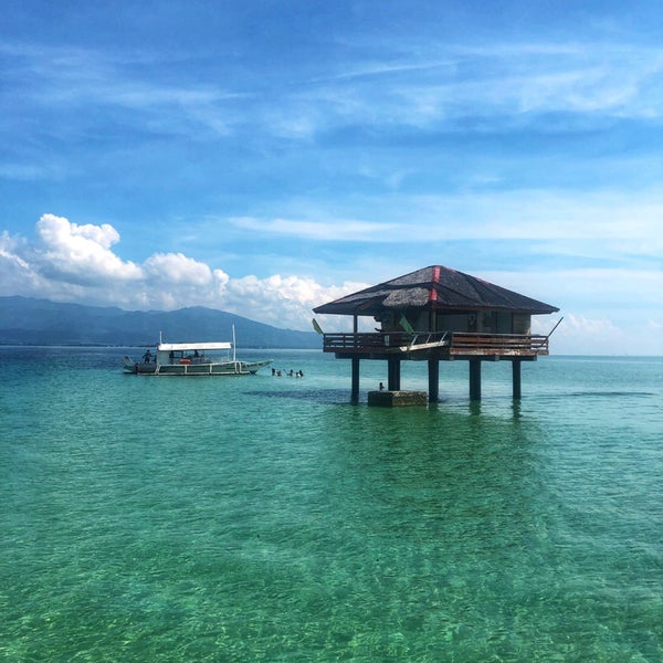 Manjuyod White Sandbar - Island in Manjuyod