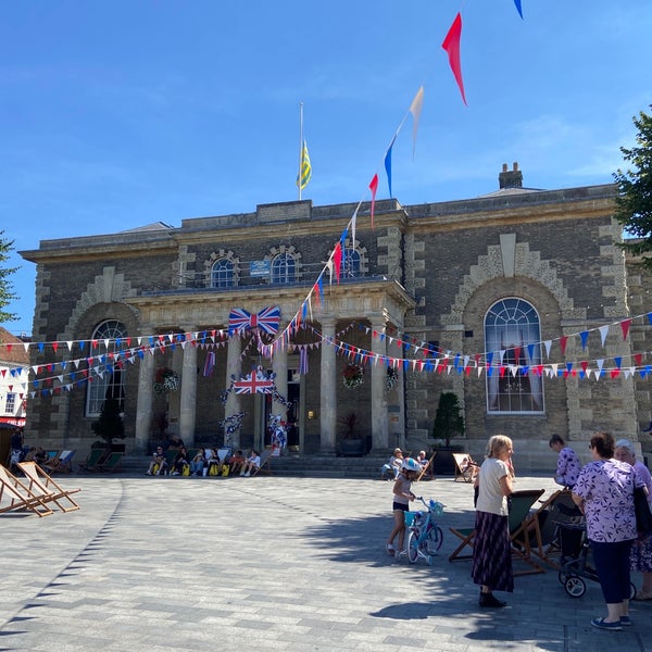 Salisbury Market Square - 12 tips