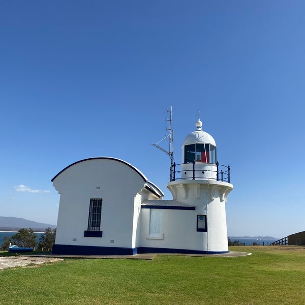 Crowdy Head Lighthouse - Crowdy Head, NSW