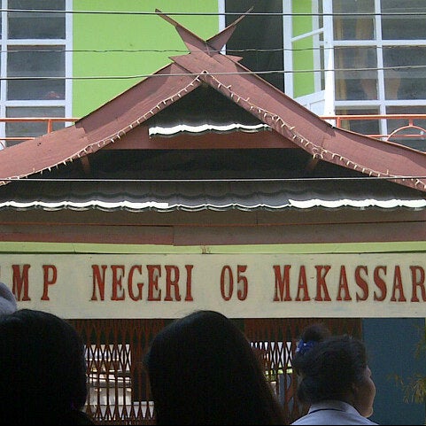 Bakso Simon SMP 5 - Dim Sum Restaurant