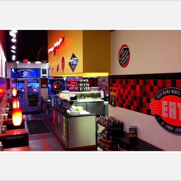 Jimmy John's - 5 tips from 424 visitors