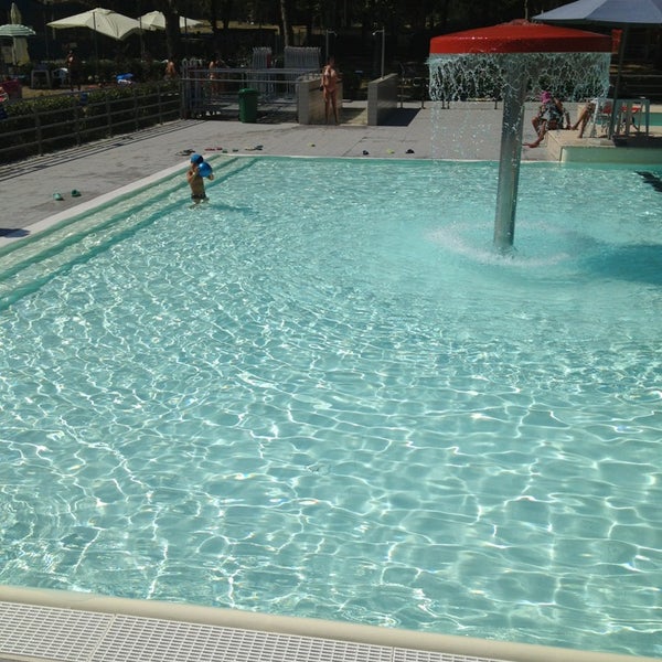 Piscina Comunale Martin Luther King - Swimming Pool in Casalecchio di Reno