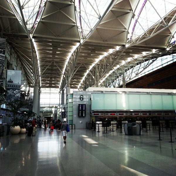 Photos at San Francisco International Airport (SFO) - San Francisco ...