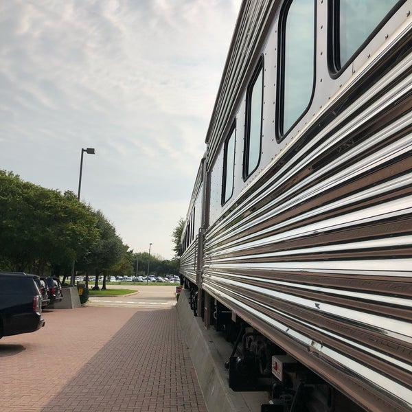 BNSF Railway - 2650 Lou Menk Dr