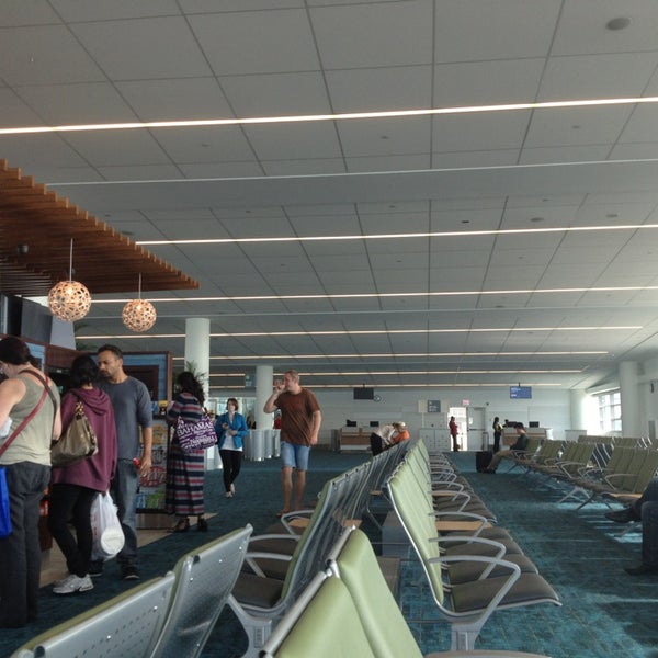 Photos at Nassau International Airport - JetBlue Terminal - Airport ...