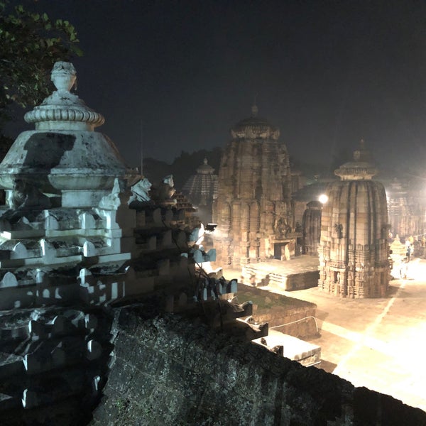 Lingaraj Temple - 9 tips from 201 visitors