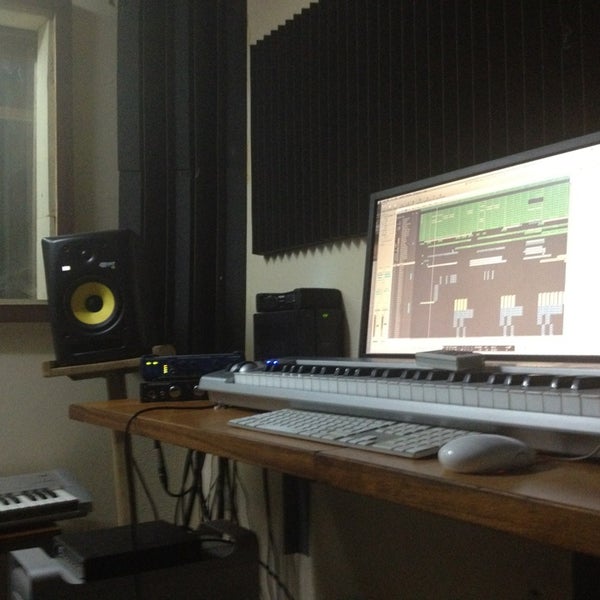 Surround Sound Studio