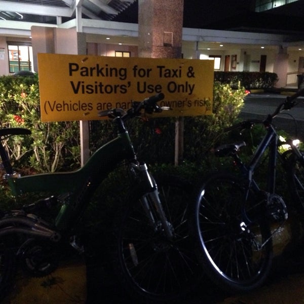 Photos at Seletar Airport (XSP)