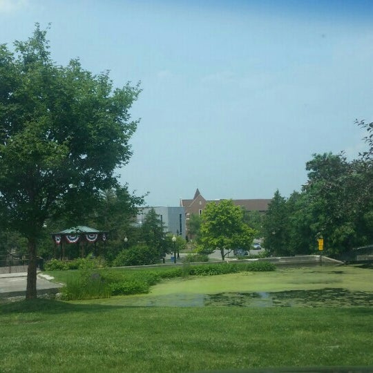 Fenton Gazebo - Park in Fenton