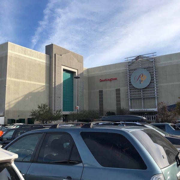 Photos at Palisades Center Mall - 143 tips