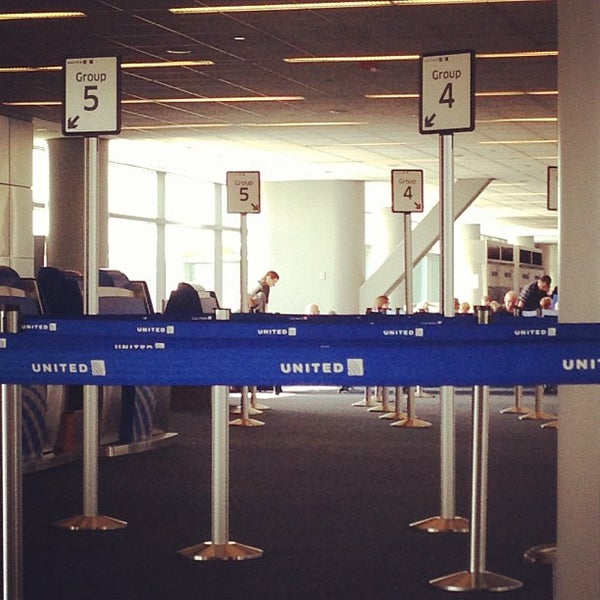 Photos at Gate C132 - Newark Airport and Port Newark - Terminal C3