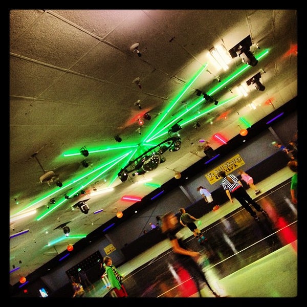 Galaxy Skateway - Roller Rink