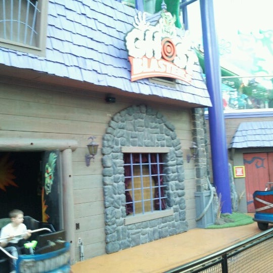 Ghost Blasters - East Bloomington - Nickelodeon Universe