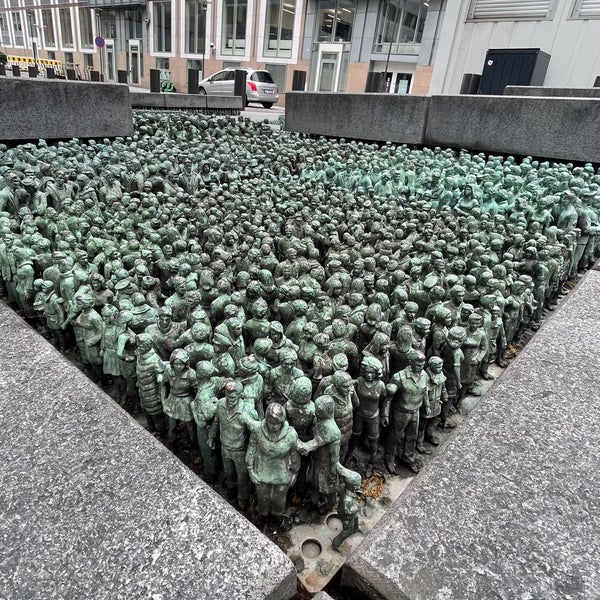 Grass Roots Square - Public Art in OSLO
